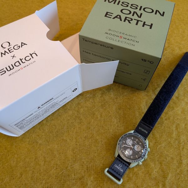 OMEGA X SWATCH SpeedMaster MoonSwatch Chronograph MISSION ON EARTH ...