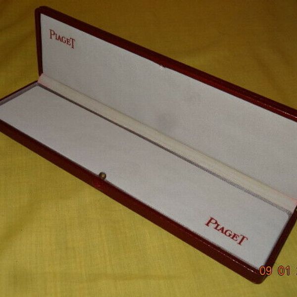PIAGET Red Leather Watch Presentation Display Box Scatola Ecrin Etui ...