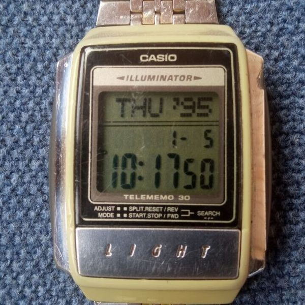 Vintage Casio Illuminator A210 (1637) Telememo Digital Watch ...