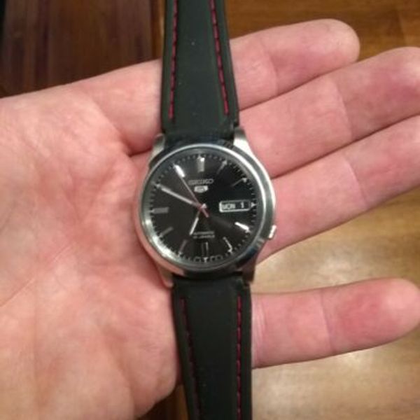 Seiko 5 Automatic Movement Black Dial Men's Watch SNK795 | WatchCharts ...