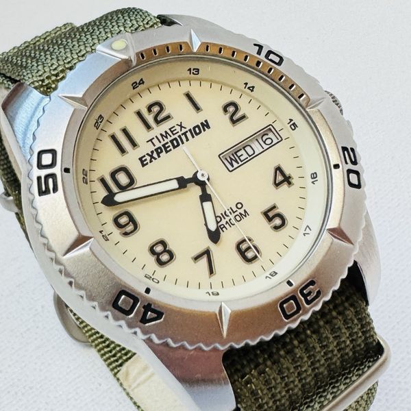 Timex Expedition 40mm Men's Indiglo Day/Date Watch Silver Green Nato ...