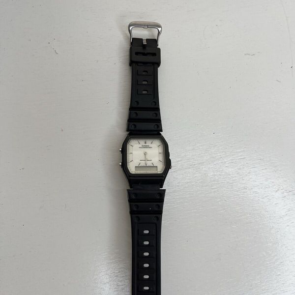 Casio AQ-51 Watch Chrono Illuminator Analog/Dgtl Untested Scratched ...