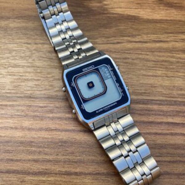 Seiko G757-4050 Digital April 1981 LCD James Bond Mens Watch | WatchCharts