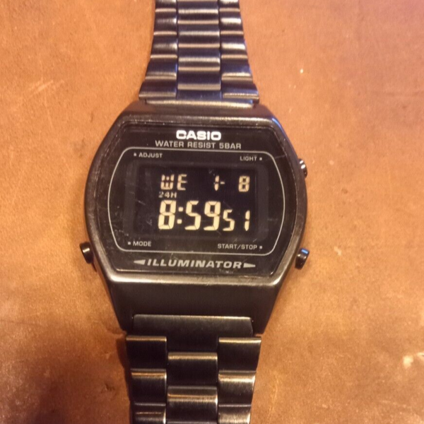 Casio Retro Collection Men's Digital Watch Black Stainless Band 3294 B640WB-1B | WatchCharts ...