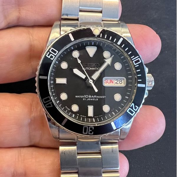 Seiko Watch SKX031 Black | WatchCharts Marketplace