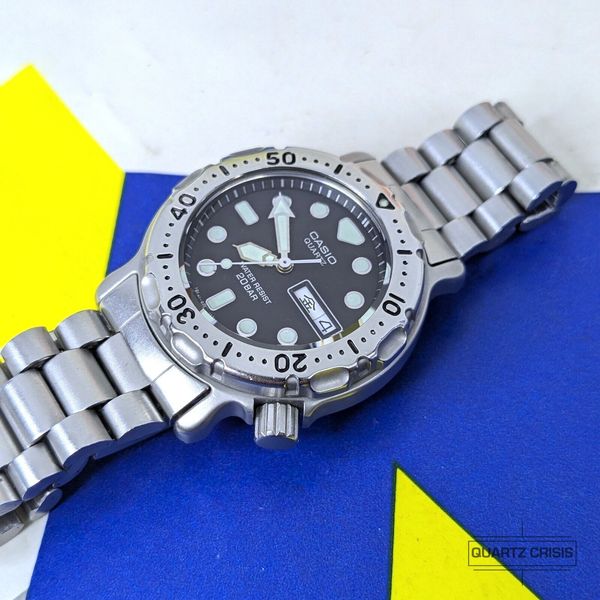 1989 Casio MD-705 'Bottlecap' JDM Quartz Dive Watch | WatchCharts Marketplace