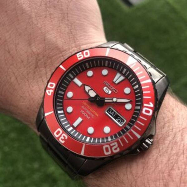 Seiko 5 SRP501 50th Anniversary Red Diver Watch Thai Limoted Edition ...
