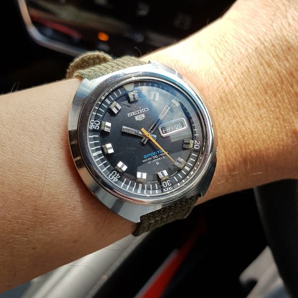 For sale: VINTAGE SEIKO 5 SPORTS DIVER | WatchCharts Marketplace