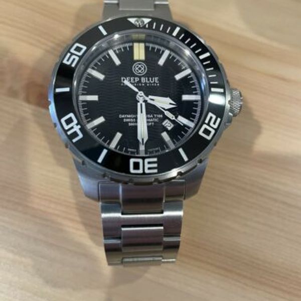 DEEP BLUE DAYNIGHT SCUBA TRITIUM T-100 SWISS AUTOMATIC BLACK DIAL*HARD ...