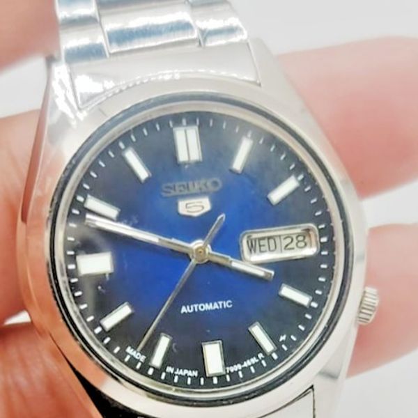 Vintage Seiko 5 Automatic Blue Dial Men's Watch 7009 Day/Date 17 Jewels | WatchCharts Marketplace