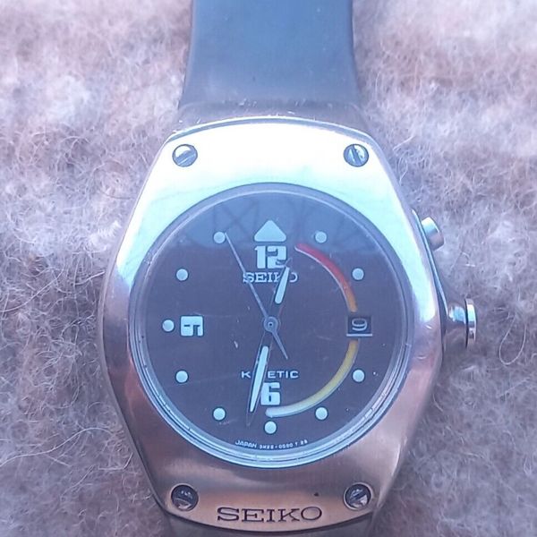 Seiko Arctura Kinetic - 3M22-0D30 Stainless Steel 33mm | WatchCharts ...