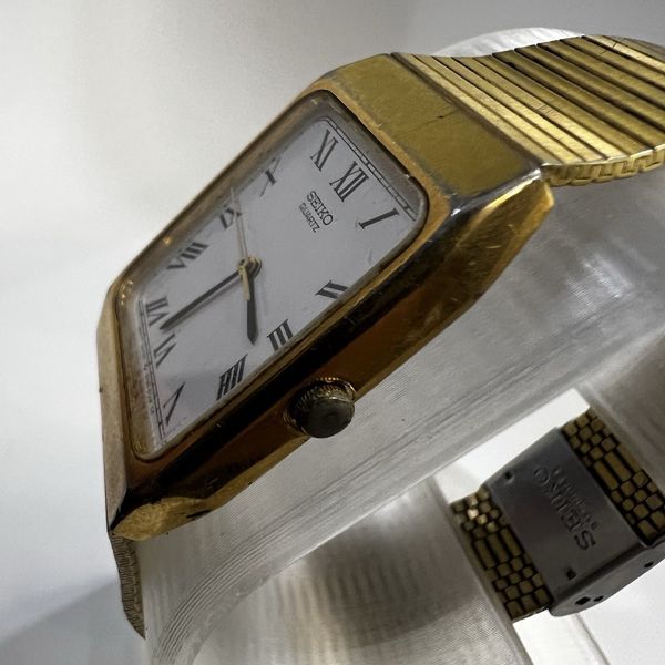 Seiko Tank Watch Men 26mm White Dial Gold Tone Rectangle 5Y95-5009 ...