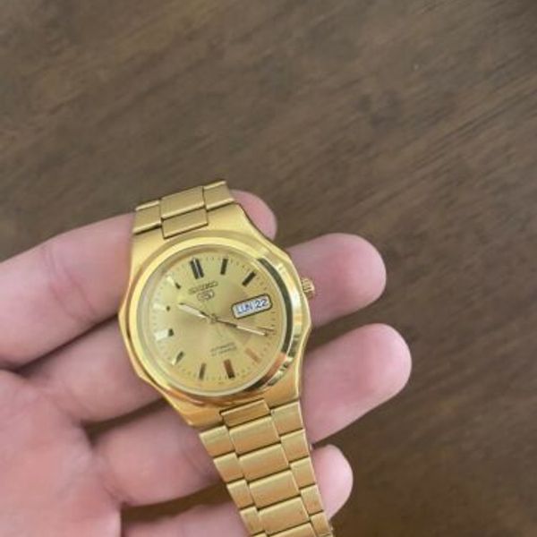 RARE SEIKO 5 SEIKONAUT NAUTILUS Shape Automatic Day Date Gold SNKK52 ...