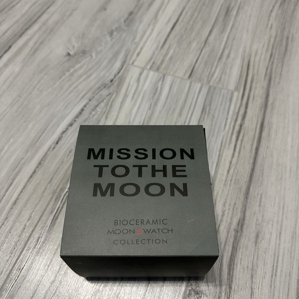 OMEGA Swatch Moonswatch Mission to the Moon with Original Strap And Box ...