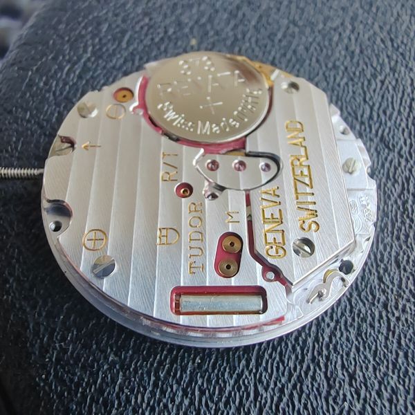Original Tudor Quartz Movement, ETA 255.411, working well ...