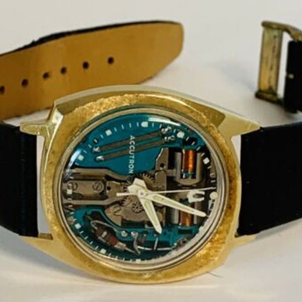 Bulova Accutron 14kt Gold Spaceview Watch | WatchCharts