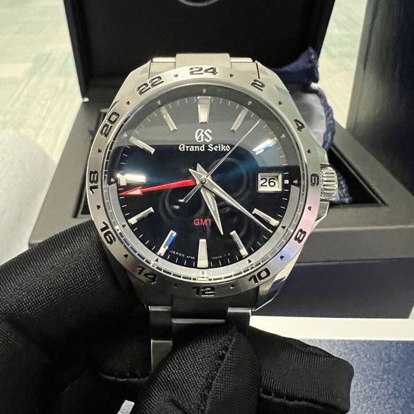 Grand Seiko SBGN005 | WatchCharts Marketplace