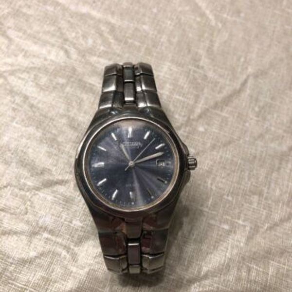 CITIZEN Eco-Drive E110-K15702 Solar Wristwatch Made in JAPAN | WatchCharts