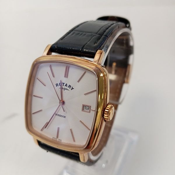 Rotary Windsor Men's Gold Tone Watch with Black Leather Strap GS05540 ...