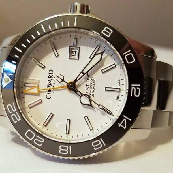 Christopher Ward Trident Pro GMT Old Logo | WatchCharts