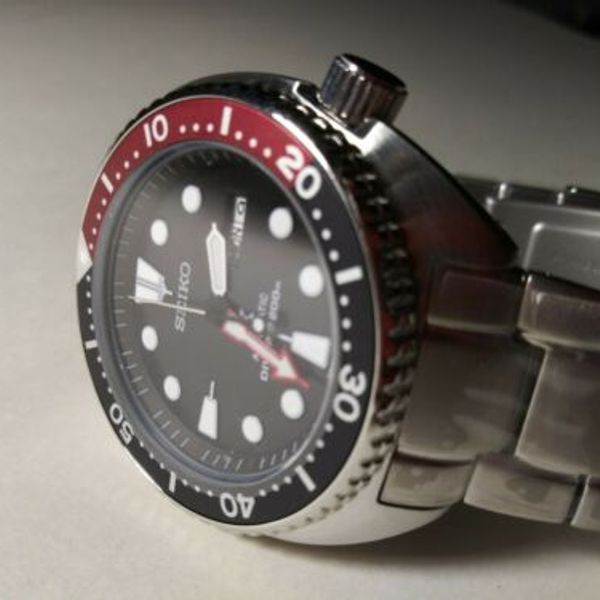 SEIKO PROSPEX TURTLE, SRP789K1, AUTOMATIC DIVER'S WATCH, BLACK x RED ...