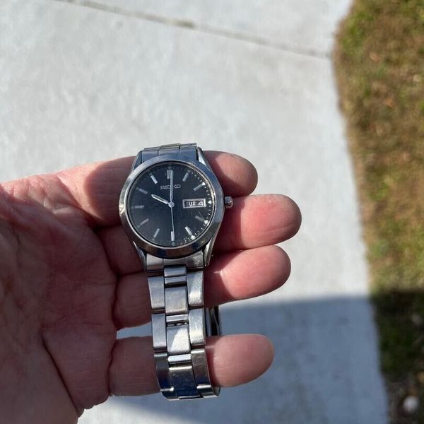 Seiko Essentials Men's Black Watch - SUR361 | WatchCharts Marketplace