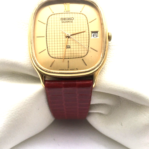 Seiko Unisex Vintage Quartz Calendar Leather Strap Watch 7122-5000 ...