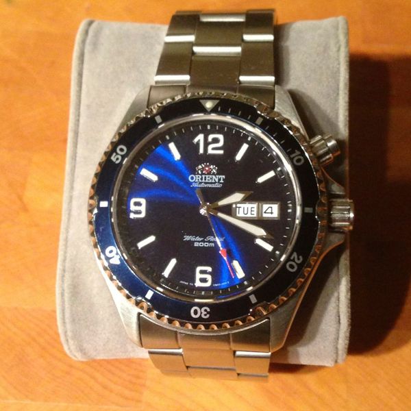 200M Orient Blue Mako w/ Flat Sapphire | WatchCharts