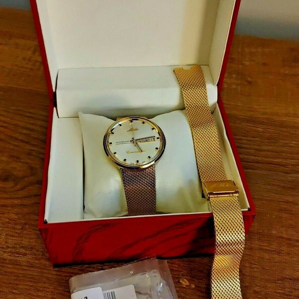 Men's MIDO® Commander Gold Mesh Automatic Swiss Watch White Dial ...