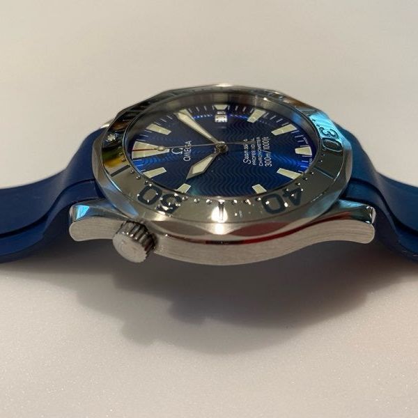 FS: Omega Electric Blue SMP 300! | WatchCharts Marketplace