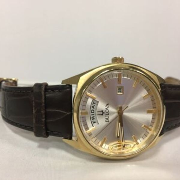 NEEDS REPAIRED // Bulova Men's Gold Tone Leather Strap Watch - 97C106 ...