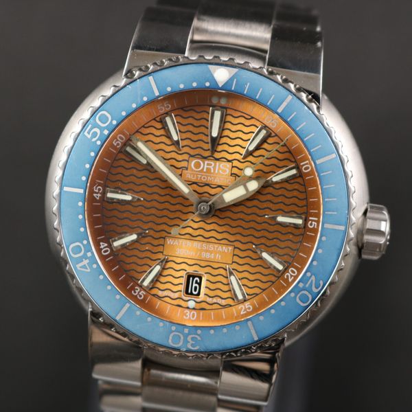 Oris Automatic 7533P â Tropical Wave dial - caliber Oris 733 â 44mm ...