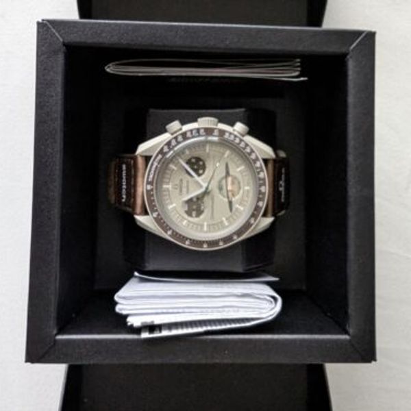 OMEGA Speedmaster Champagne Men's Watch - SO33T100 Saturn | WatchCharts ...