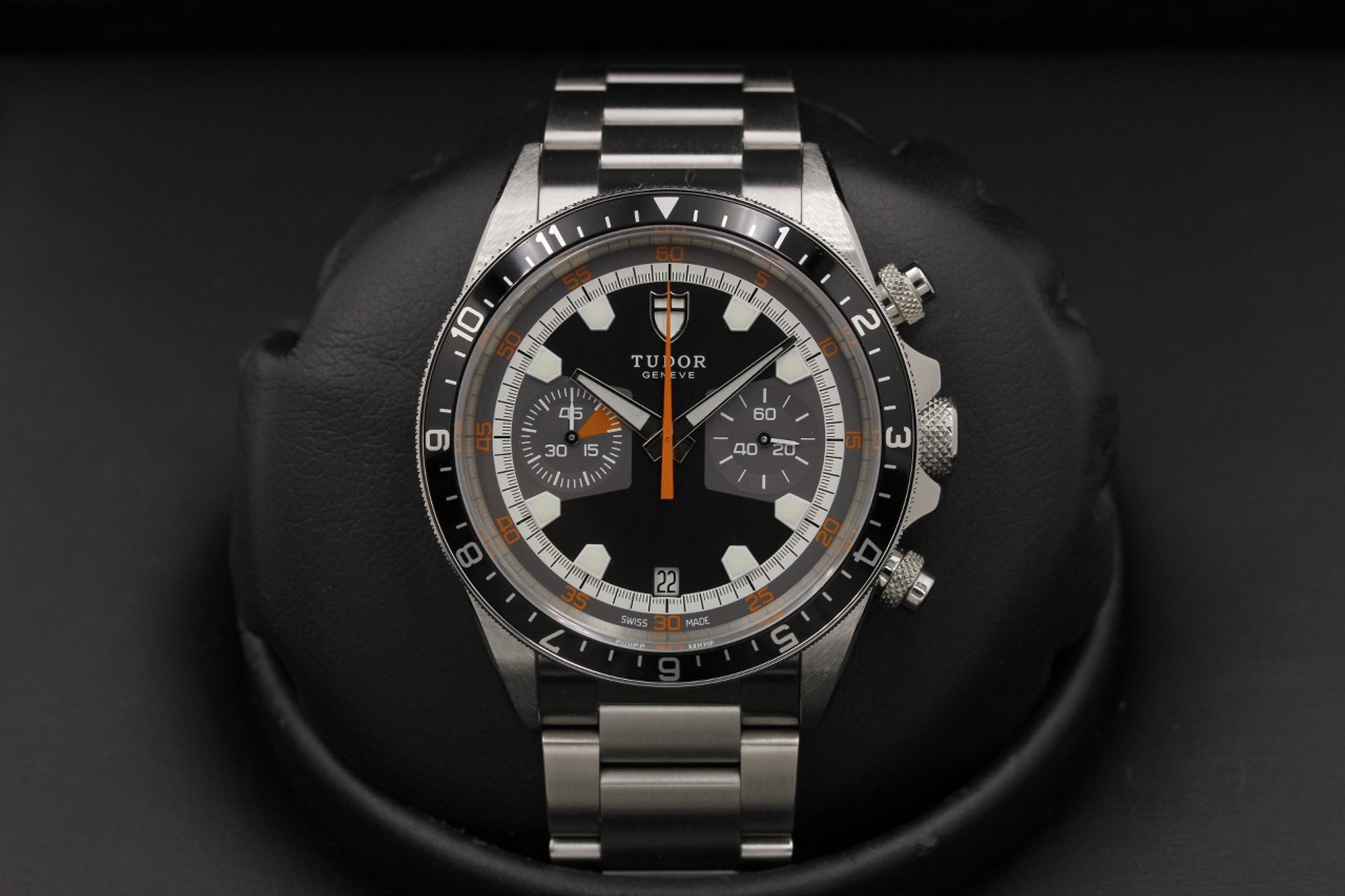 FSOT: Tudor Heritage - Chronograph - Black Dial - 70330 - Complete Set ...