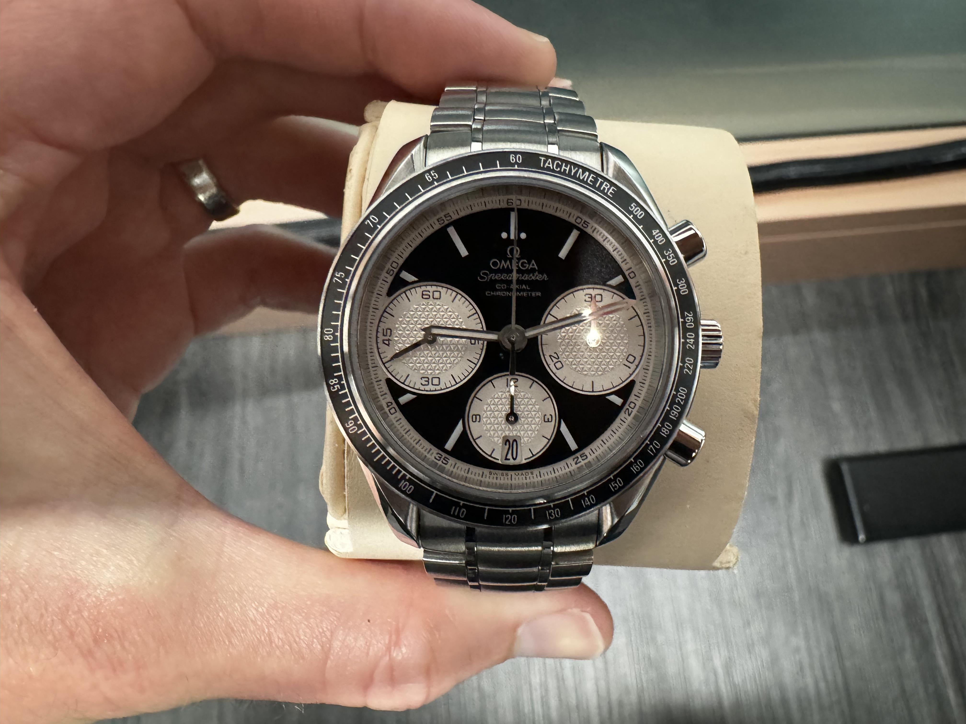 [WTS] Omega Speedmaster Racing Reverse Panda 40mm Coaxial | WatchCharts ...