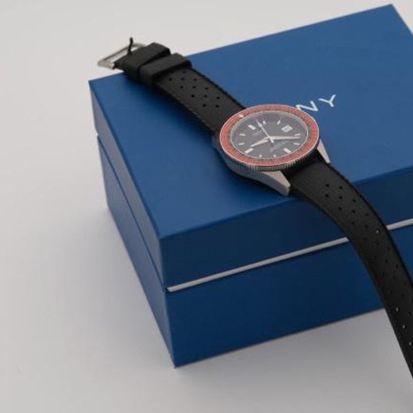 [WTS] Jenny Caribbean 50th Anniversary Reissue, Red and Black, Full Set ...