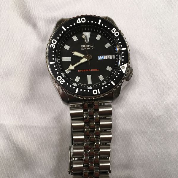 FS: Seiko SKX 173, OEM Jubilee and Z22 Strap | WatchCharts