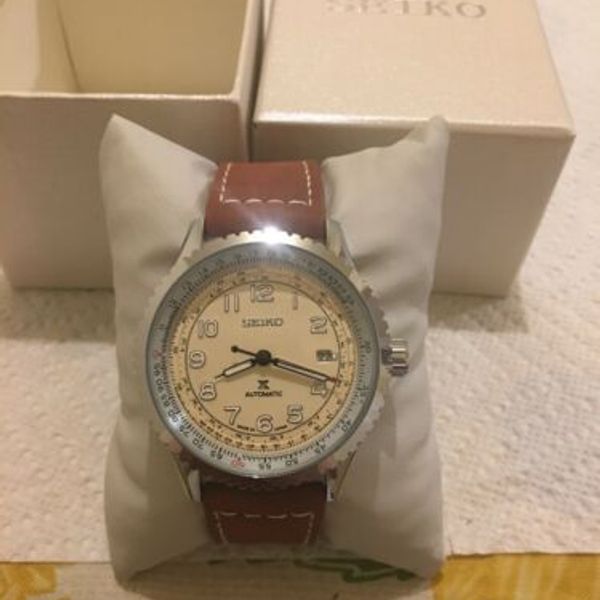 Seiko 4R35B Automatic watch 23 Jewels Rotating Bezel Leather Strap Mint ...