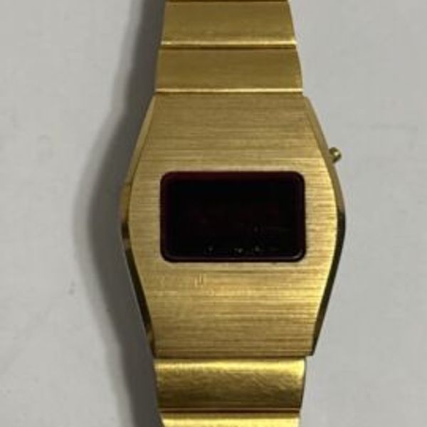 Vintage Men's Benrus LED CRYSTAL DISPLAY Watch Wristwatch for parts Or ...