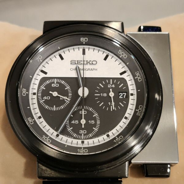 Seiko Giugiaro Aliens Ripley limited edition SCED041 | WatchCharts