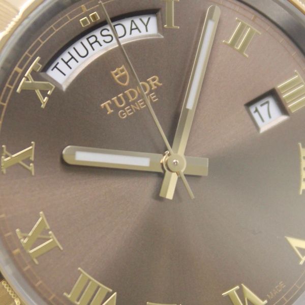 Tudor Royal 41mm Chocolate Dial - 28603 | WatchCharts Marketplace