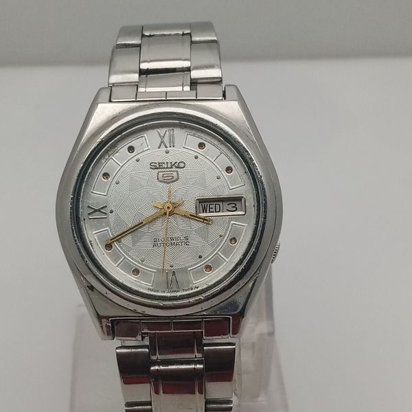 Seiko 5 Automatic 7009-8760 Day/Date Men's Watch | WatchCharts Marketplace