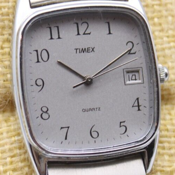 TIMEX QUARTZ MEN'S TANK WATCH 28.7x30.4mm 19.5mm LUG FOR REPAIR (TB ...