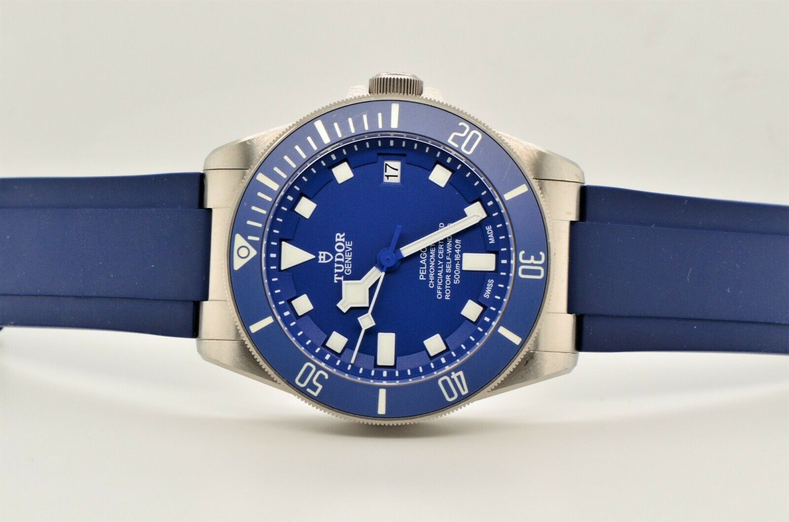 Men's Tudor Pelagos Titanium Blue 42mm Automatic Watch Rubber Strap ...