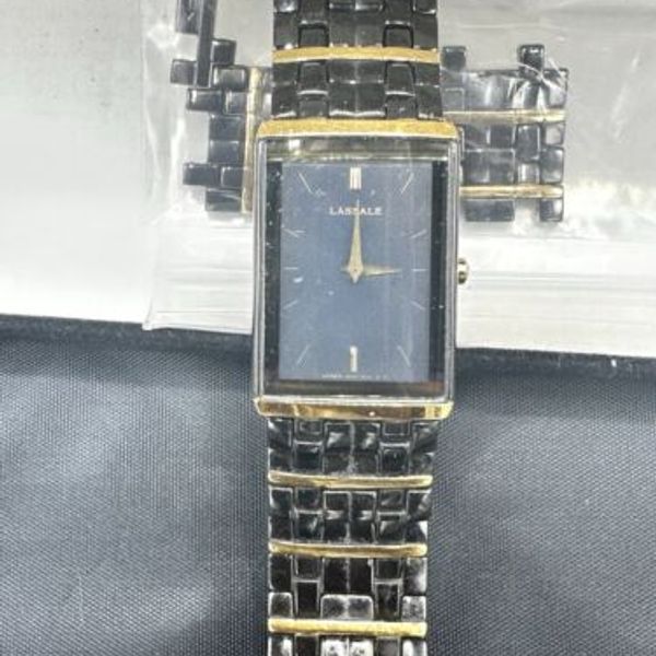 Vintage LASALLE By Seiko Black/Gold Tone 5E20-5859 Ladies Watch Extra Links | WatchCharts ...