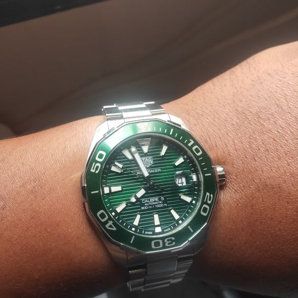 Tag Heuer Aquaracer Green Hulk | WatchCharts Marketplace
