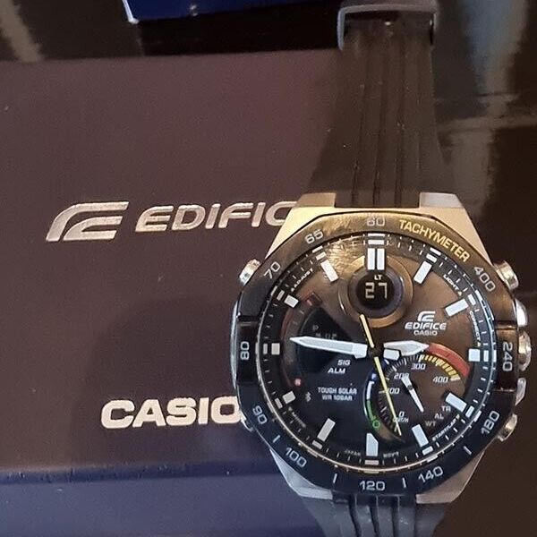 Casio Edifice tough solar watch bluetooth inc box and papers ...