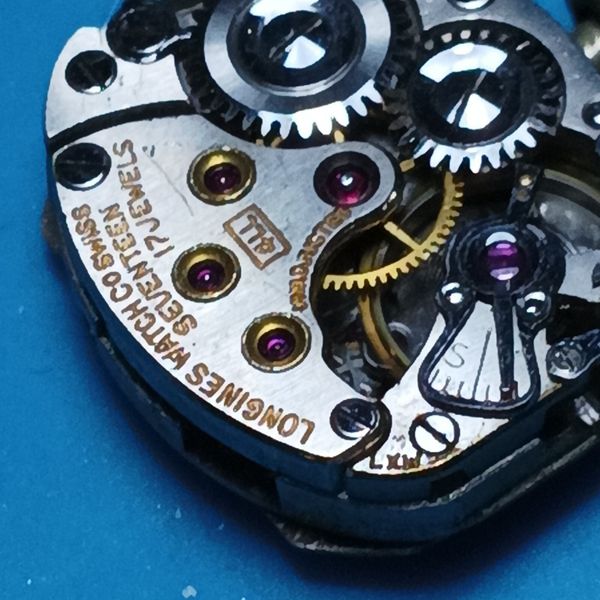 Genuine Longines 4LL watch movement. Balance seems ok. Longines dial ...