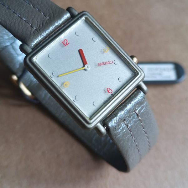Vintage Quartz Watch Seiko 2P20-5F20 NOS from May 1986 | WatchCharts ...
