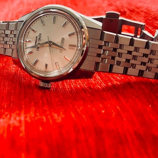[$1,375 USD] King Seiko Reissue SPB279 ***Silver Sunray Dial | WatchCharts